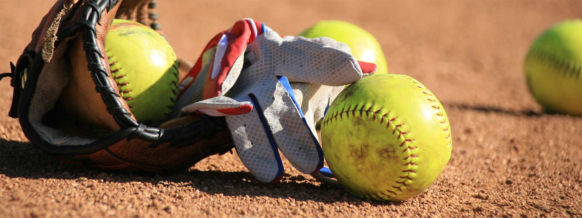 Sófbol – CBS Cambre